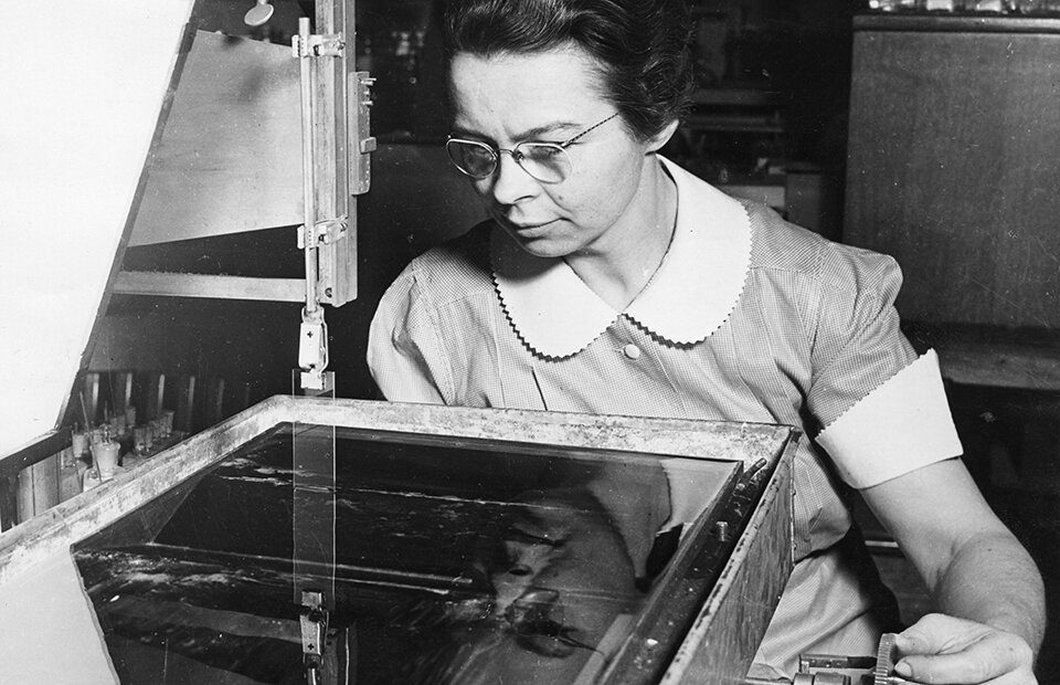 Women ruling technology. The story of Chicago inventor Josephine ...